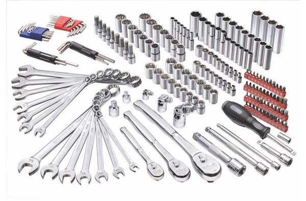 Powerbuilt Tools Now Available at Summit Racing