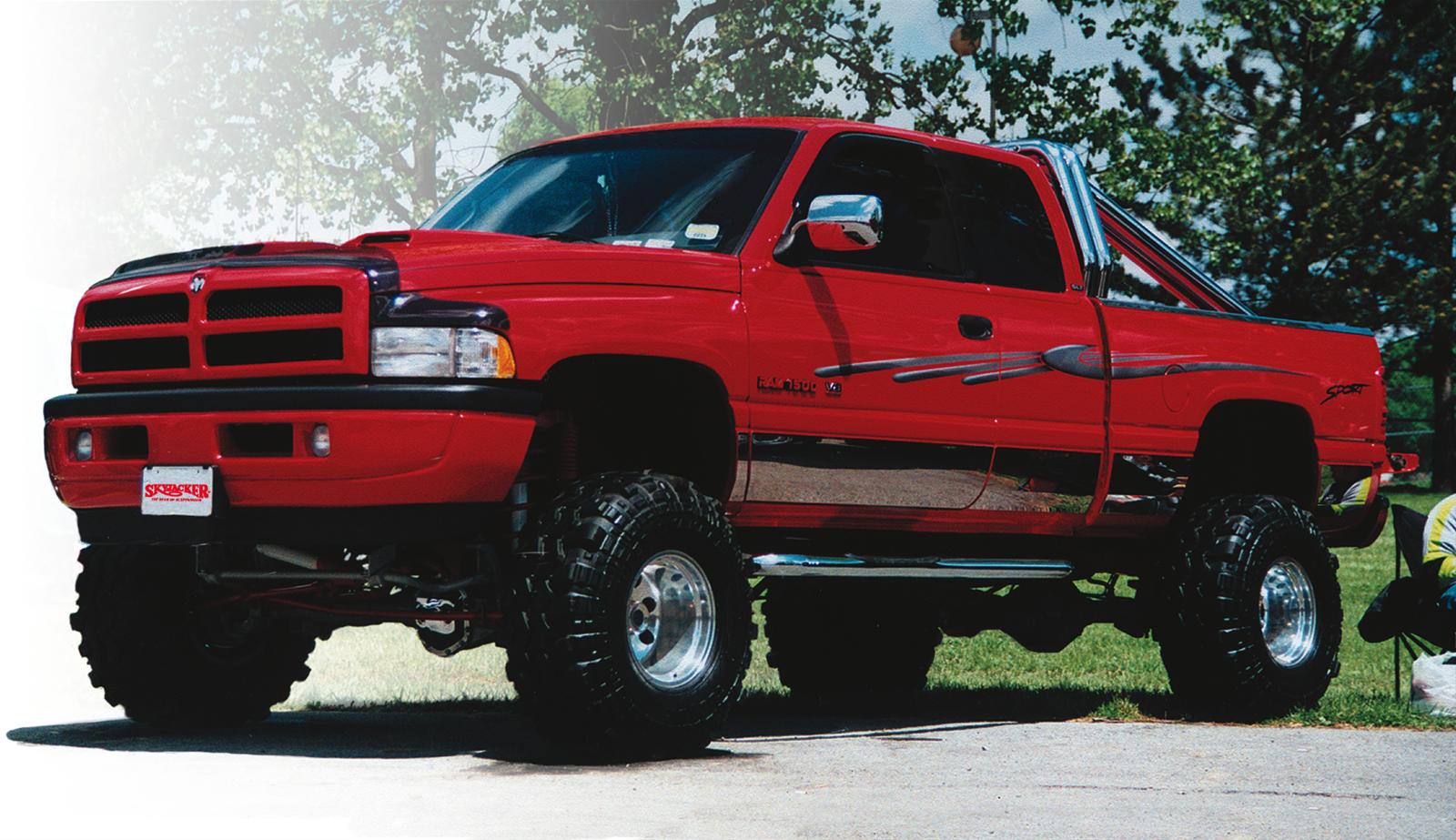 Skyjacker Suspensions D702KS-DX Skyjacker Suspension Lift Kits | Summit ...