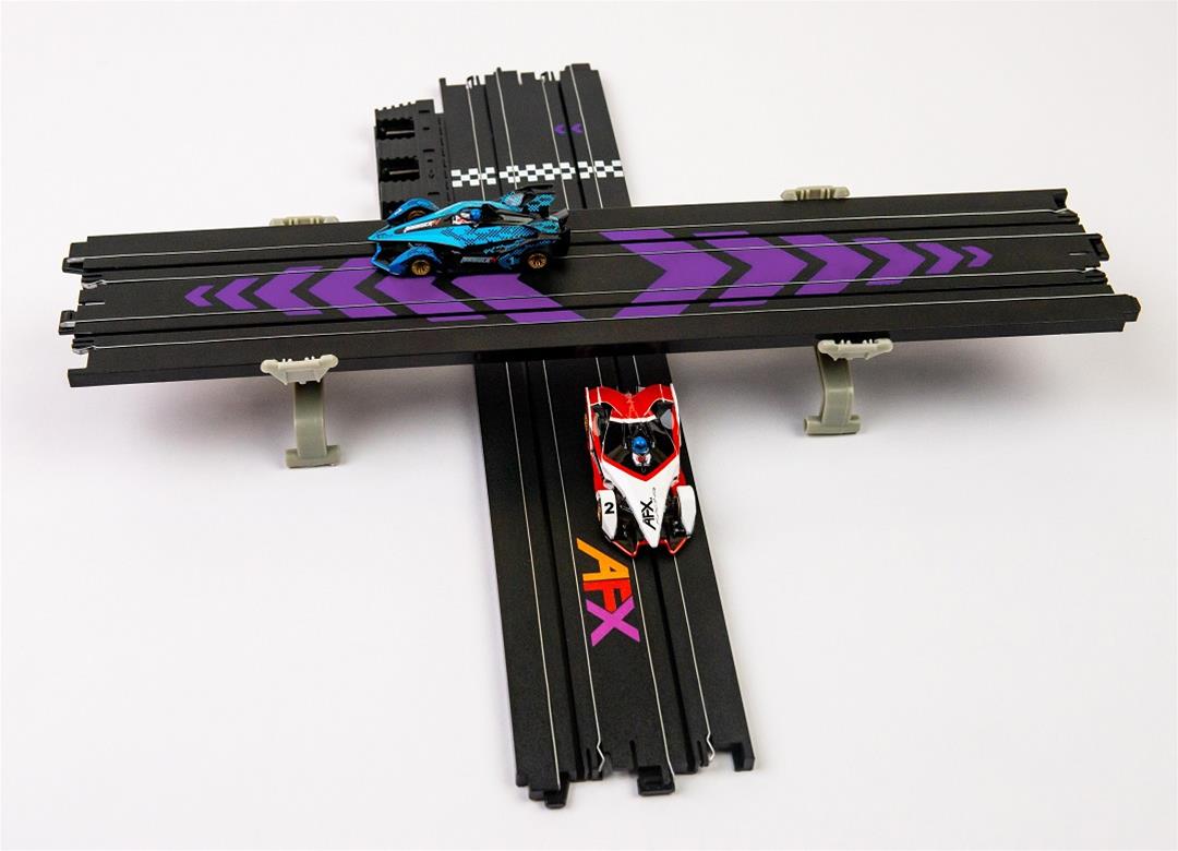 AFX Racing 22033 AFX Racing Infinity Raceway Slot Car Set | Summit Racing