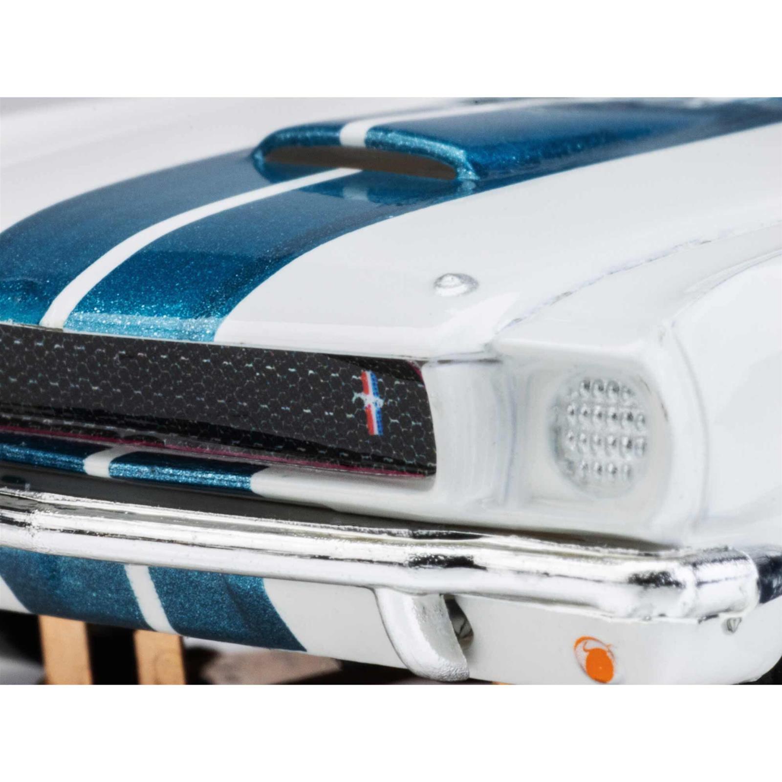 AFX Racing 22068 AFX Racing 1965 Ford Mustang Shelby GT350 White/Blue ...