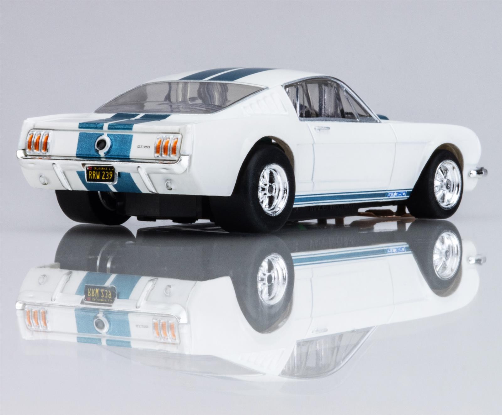 AFX Racing 22068 AFX Racing 1965 Ford Mustang Shelby GT350 White/Blue ...