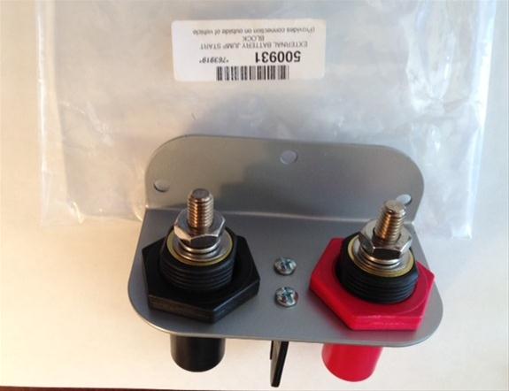 American Autowire 500931 American Autowire External Battery Jumper ...