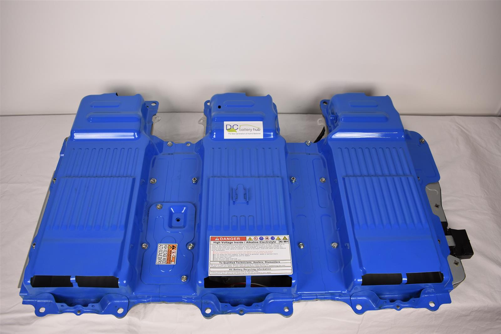 DC Battery Hub BA-014B DC Battery Hub Hybrid Battery Packs | Summit Racing