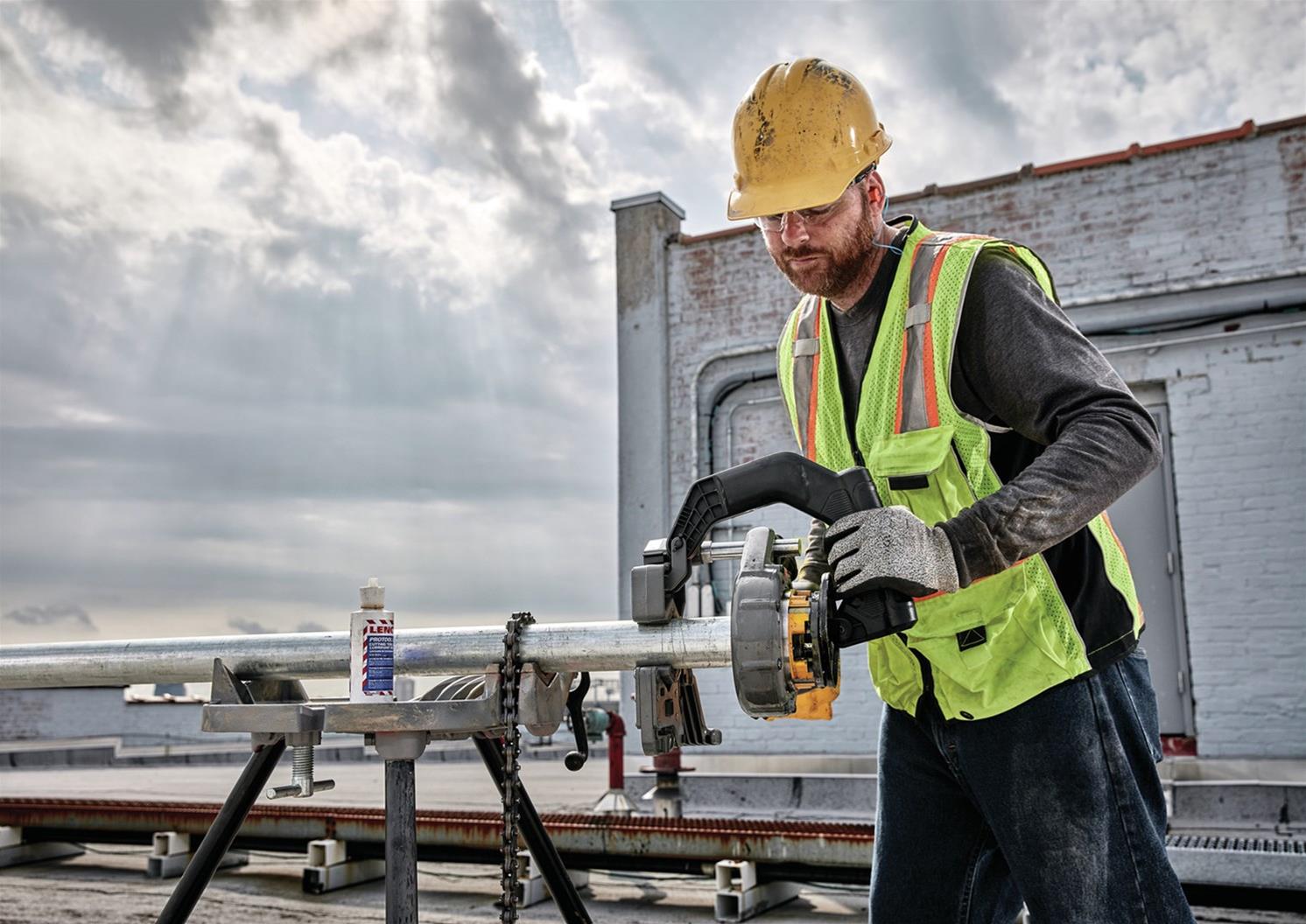 Dewalt DCE700X2 Dewalt FLEXVOLT 60 V MAX Cordless Pipe Threaders ...