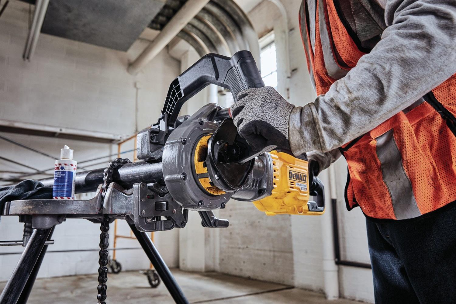 Dewalt DCE700X2K Dewalt FLEXVOLT 60 V MAX Cordless Pipe Threaders ...