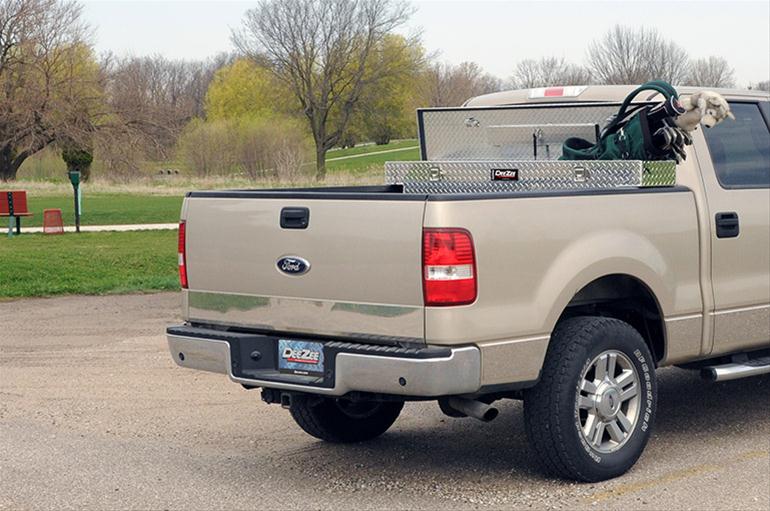 Dee Zee DZ 6170N Dee Zee Specialty Series Truck Bed Toolboxes | Summit ...