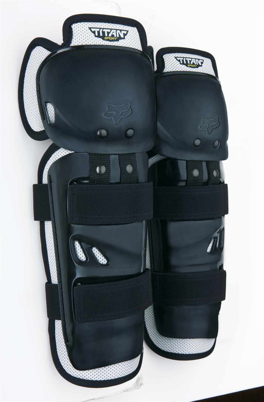 Fox Racing 04268-001-OS Fox Racing Titan Sport Knee Guards | Summit Racing