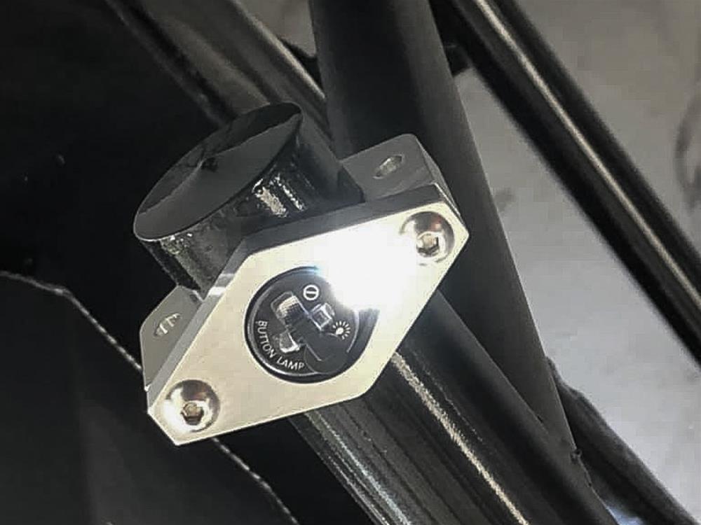 FFP Customs 700-1625-NAT FFP Customs Wireless LED Roll Bar Light Mounts ...