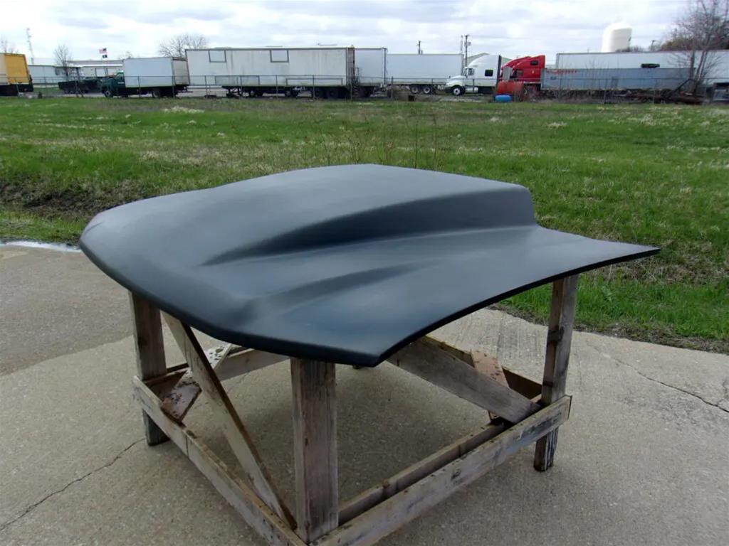 Glasstek H1342 Glasstek Fiberglass Hoods | Summit Racing
