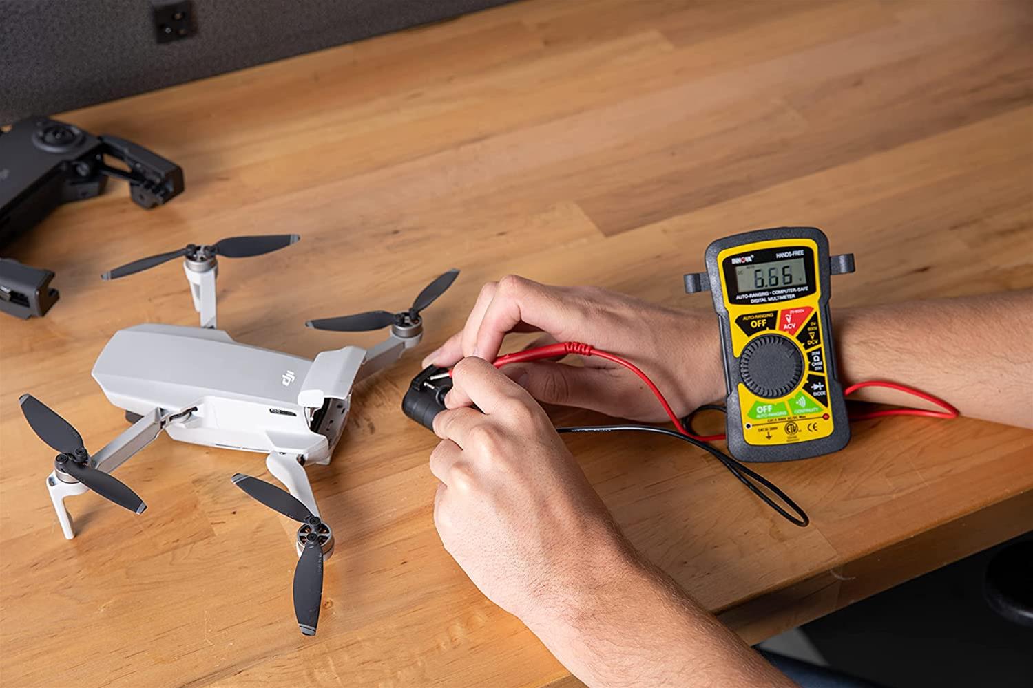 Innova 3300 Innova 3300 Series Hands-Free Digital Multimeters | Summit ...