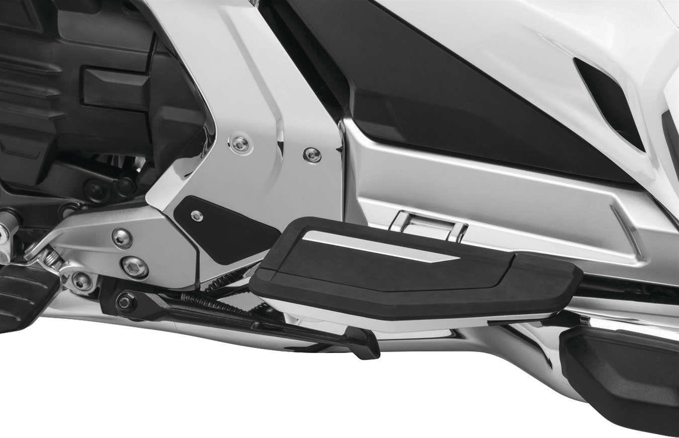 Kuryakyn 6760 Kuryakyn Omni Passenger Floorboards | Summit Racing