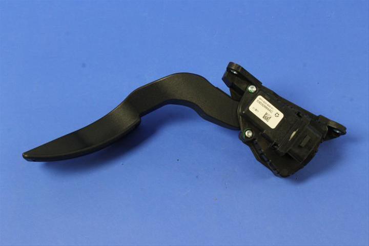 Mopar Replacement 53032684AC Mopar Replacement Accelerator Pedal ...