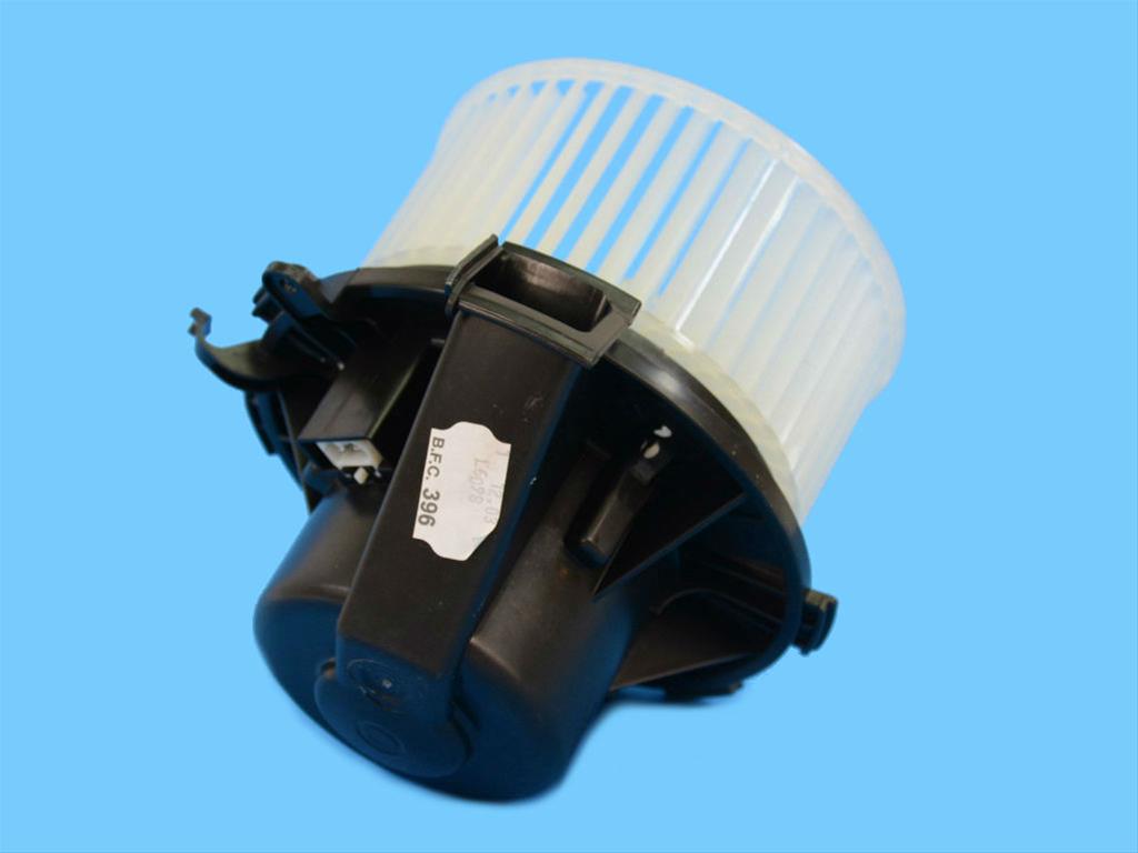 Mopar Replacement 68012680AA Mopar Replacement Blower Motors | Summit ...