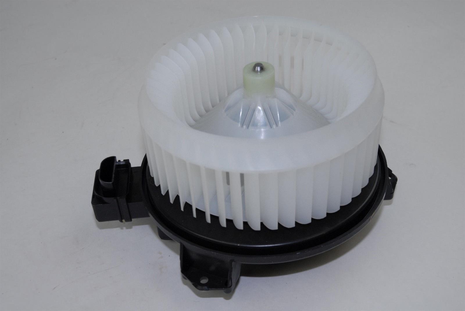 Mopar Replacement 68048905AB Mopar Replacement Blower Motors | Summit ...