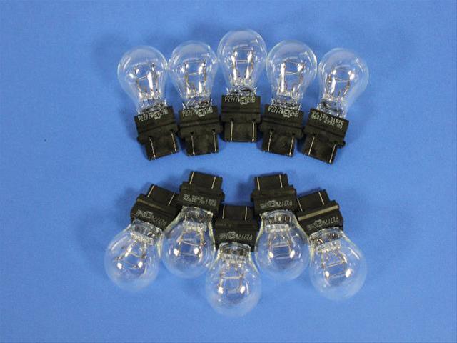 Mopar Replacement L003157K Mopar Replacement Light Bulbs | Summit Racing