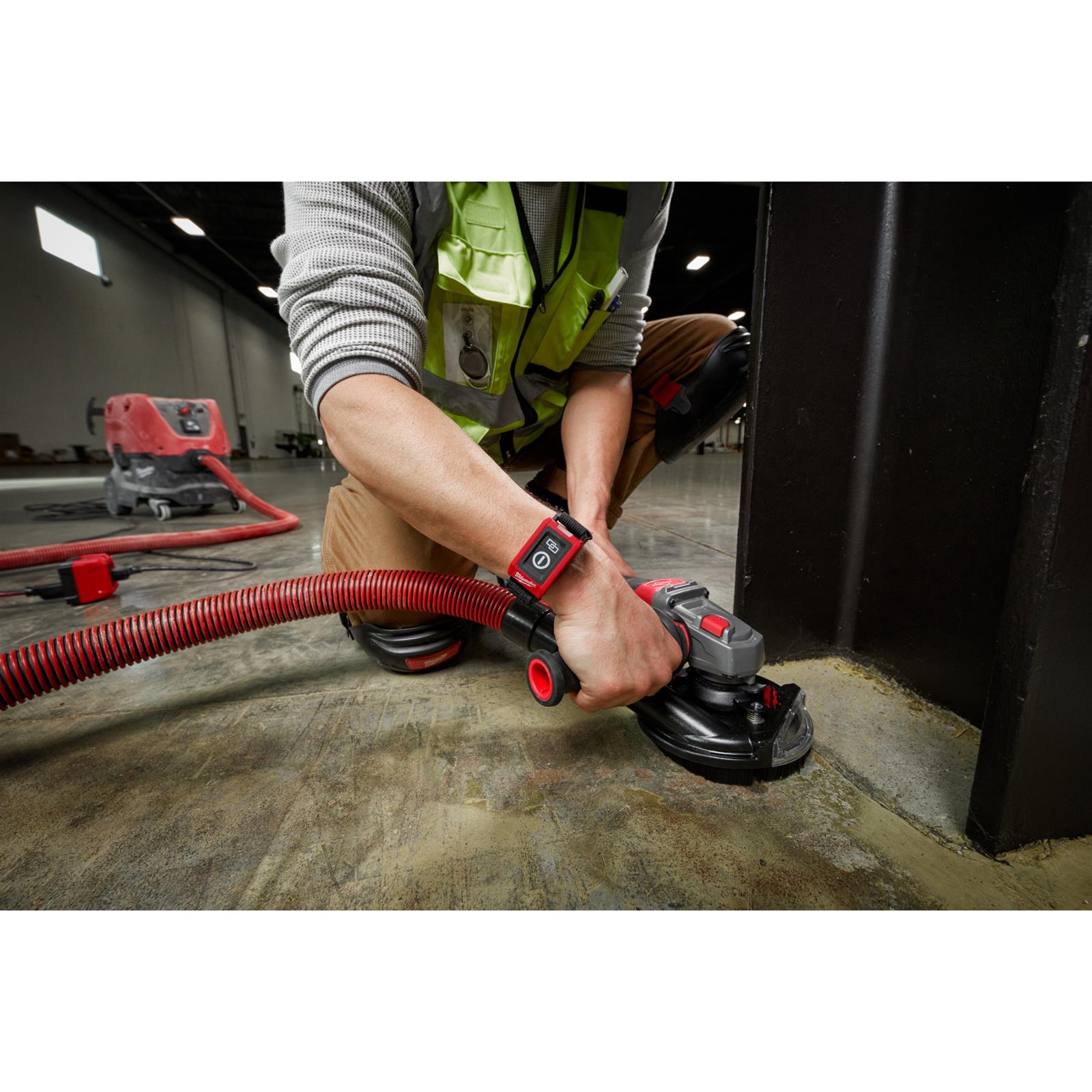 Milwaukee Tool 0950-20 Milwaukee Wireless Dust Control Adapter and ...