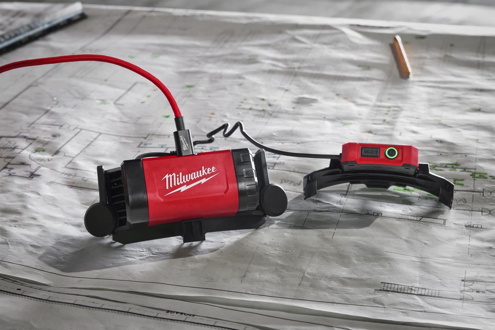 Milwaukee Tool 2118-21 Milwaukee BOLT Hard Hat REDLITHIUM USB Headlamps ...