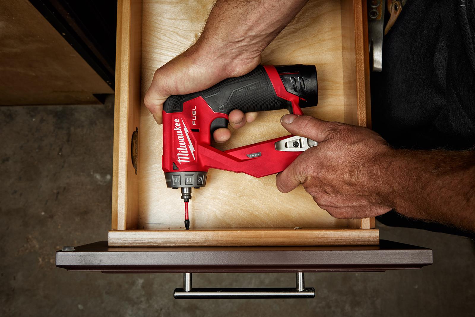 Milwaukee Tool 2505-20 Milwaukee M12 FUEL Installation Drill Drivers ...