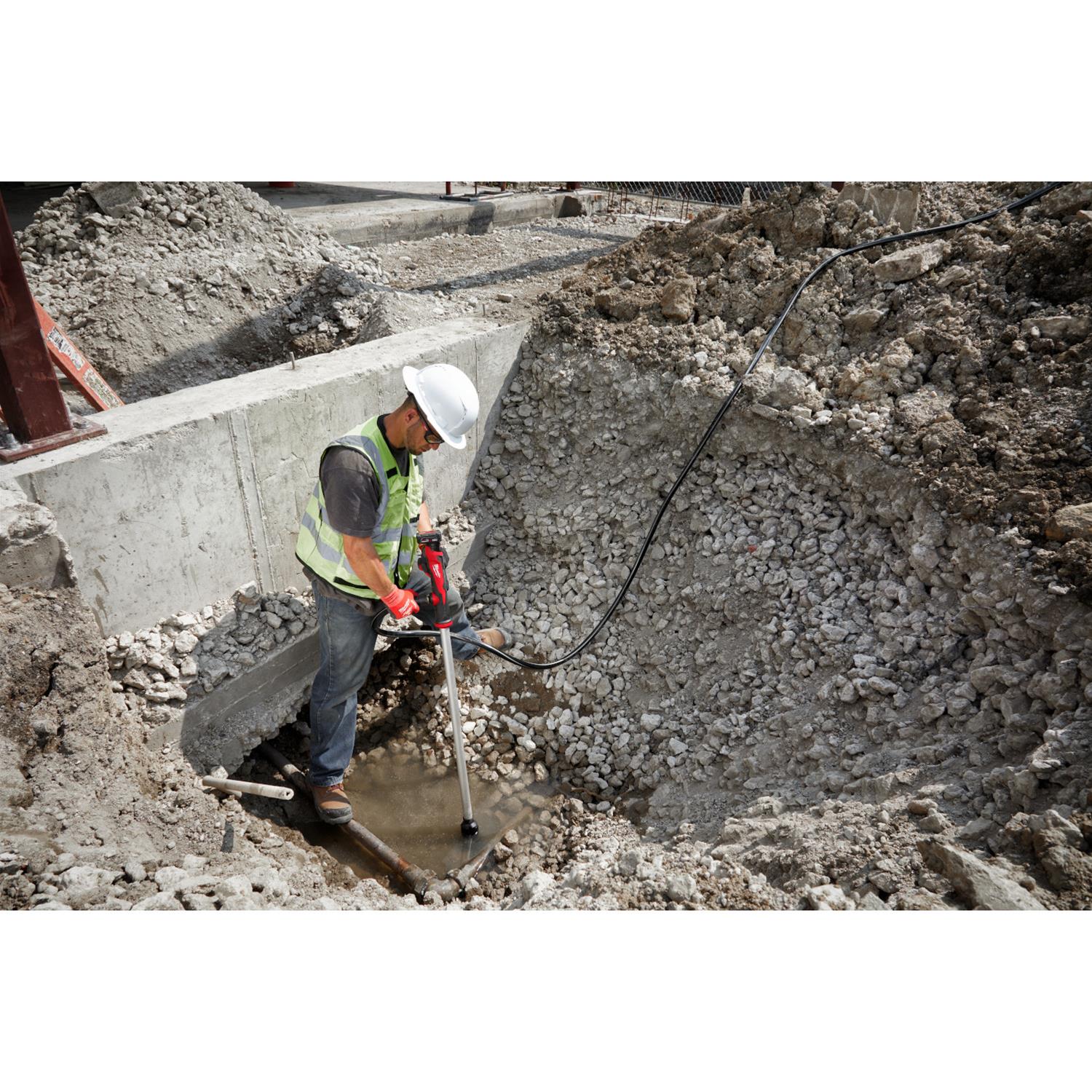 Milwaukee Tool 2579-20 Milwaukee M12 Stick Transfer Pumps | Summit Racing