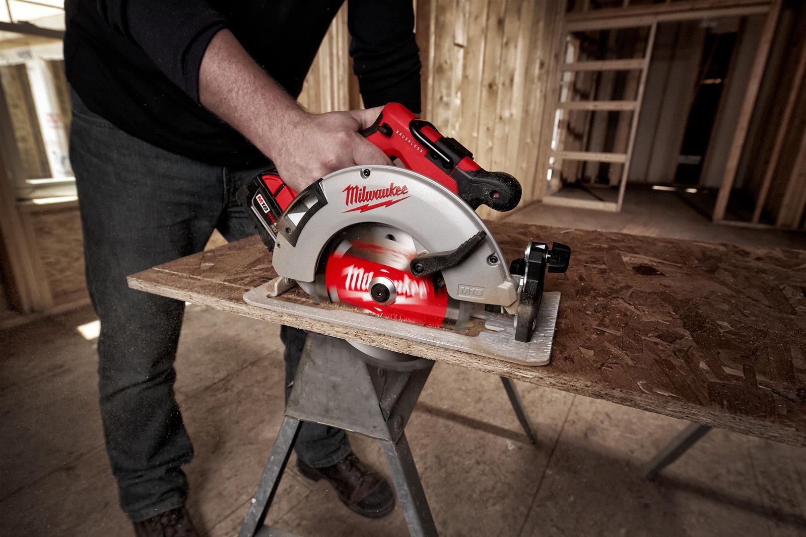 Milwaukee Tool 2631-20 Milwaukee M18 Brushless Circular Saws | Summit ...