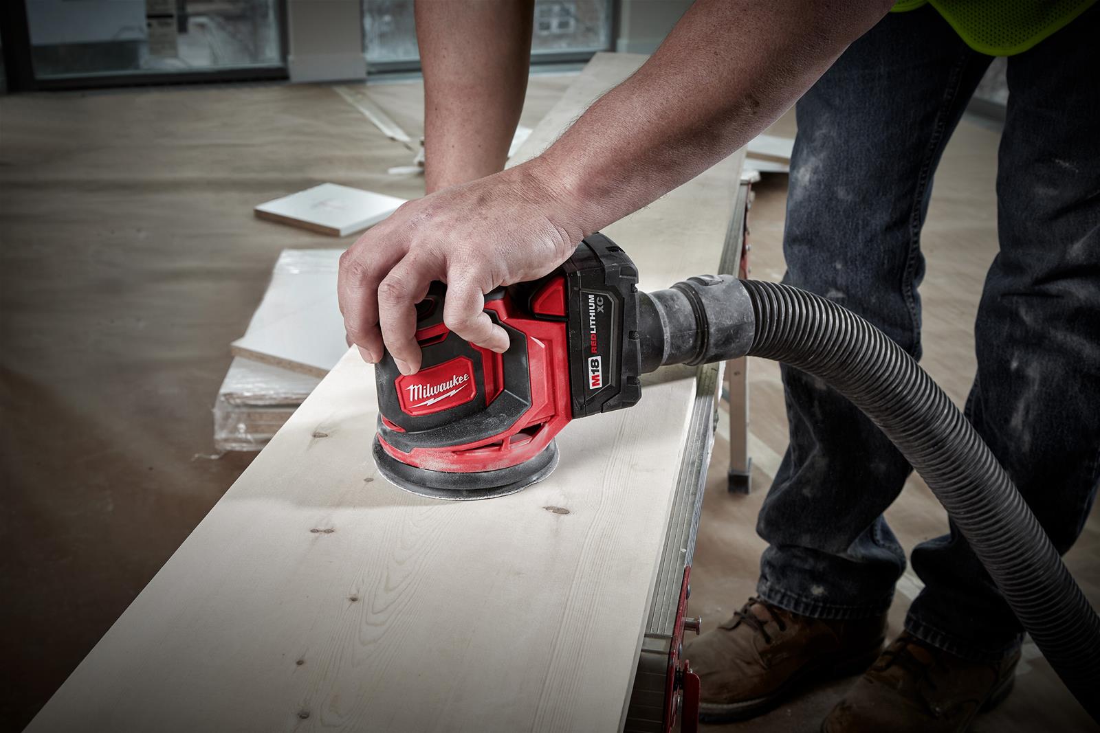 Milwaukee Tool 2648-20 Milwaukee M18 Random Orbit Sanders | Summit Racing