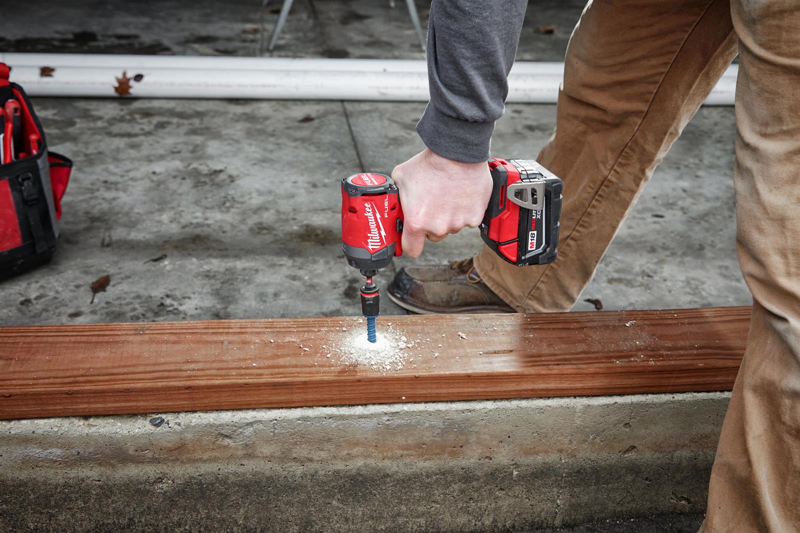 Milwaukee Tool 3697-22 Milwaukee M18 Cordless Lithium-Ion 2-Tool Combo ...