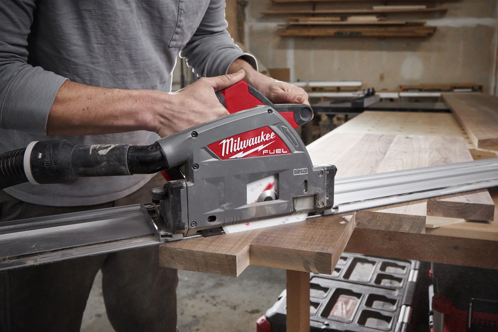 Milwaukee Tool 2831-21 Milwaukee M18 FUEL 6 1/2 in. Plunge Track Saws ...