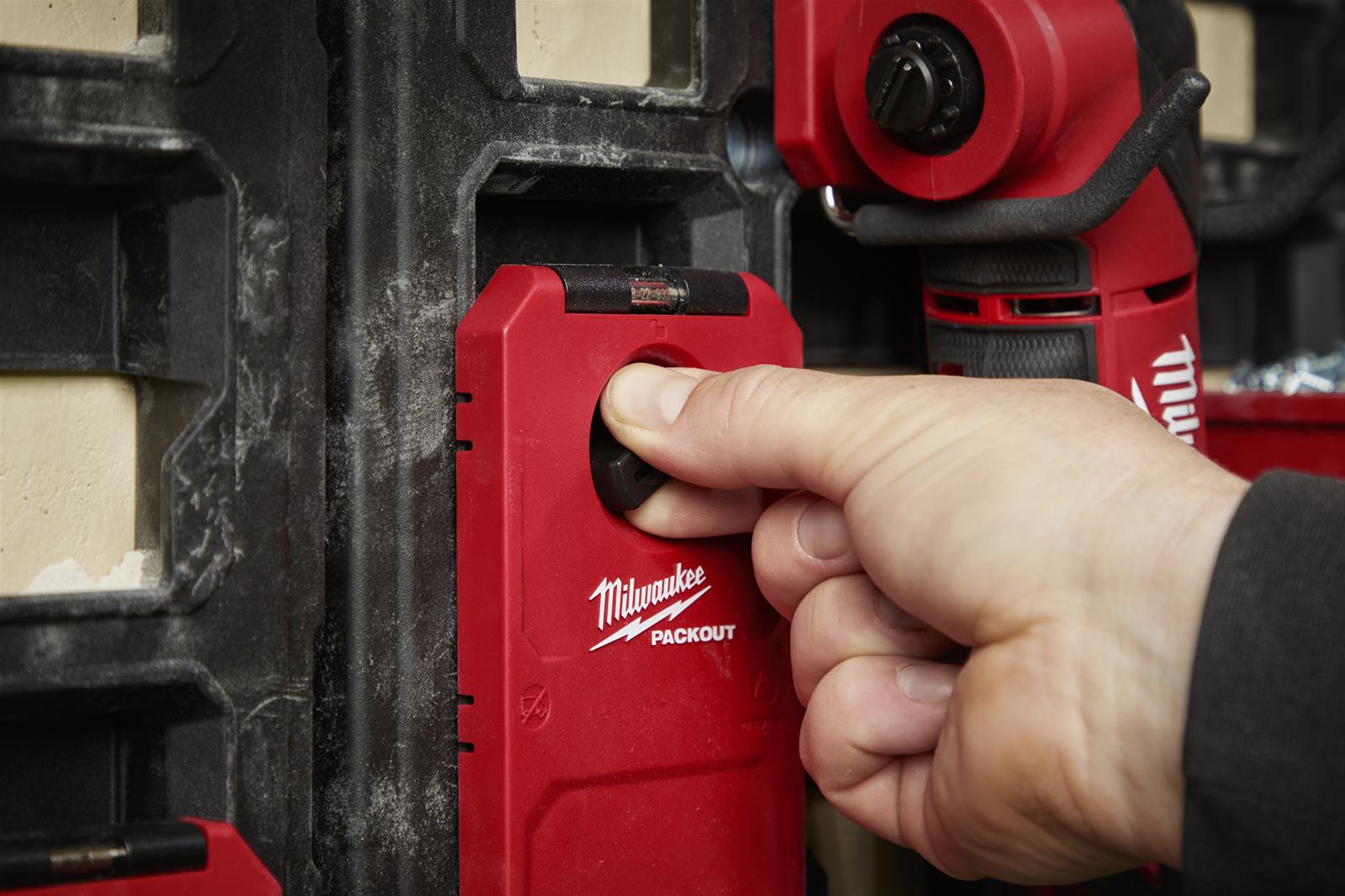 Milwaukee Tool 48-22-8071 Milwaukee PACKOUT Magnetic Bins | Summit Racing