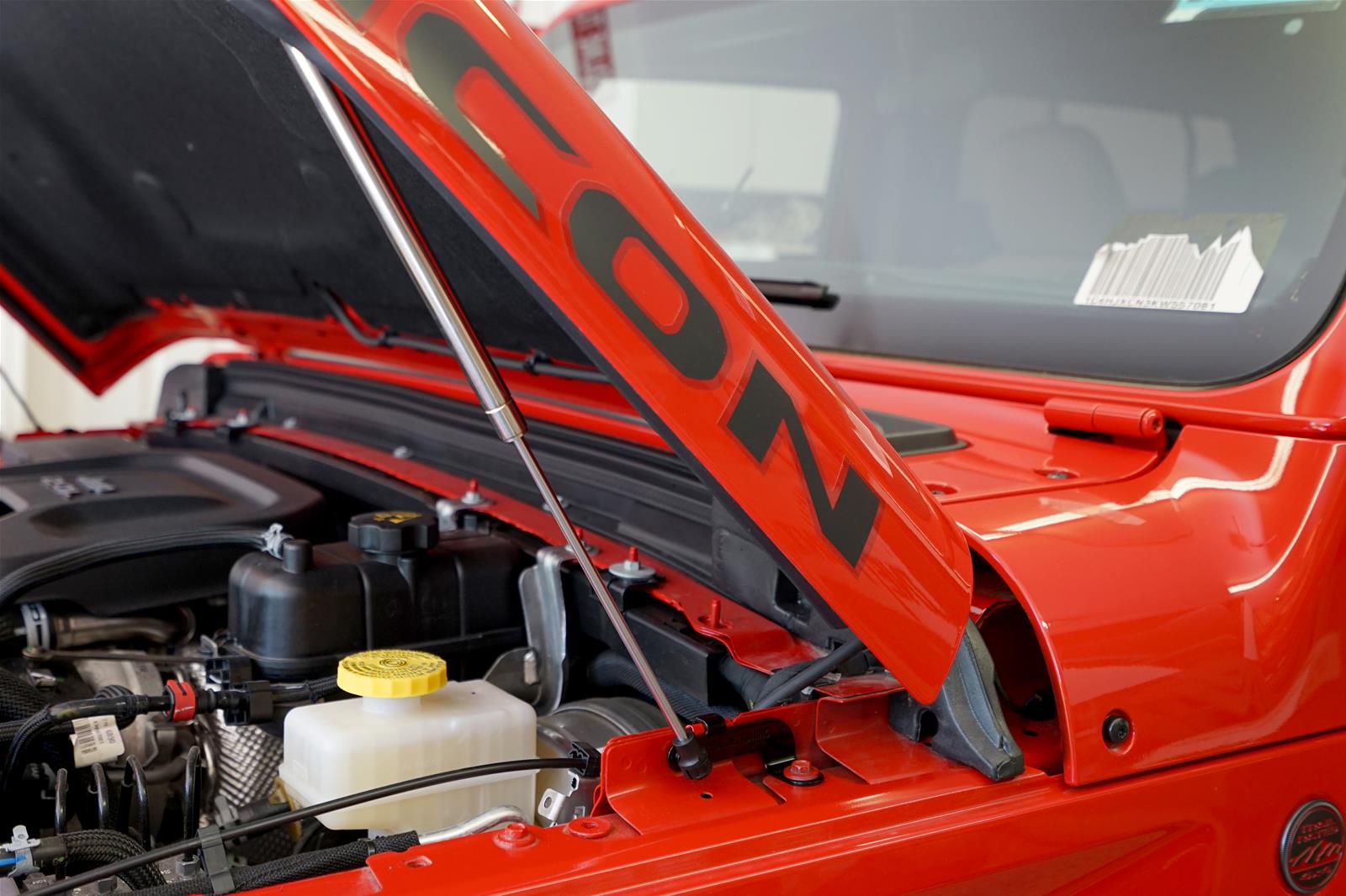 Redline Tuning 21-20003-03 Redline Tuning QuickLIFT Elite Lift Supports ...