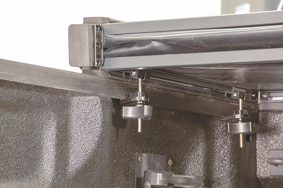 Summit Racing SUM-484903 Summit Racing™ Tri-Fold Tonneau Covers ...