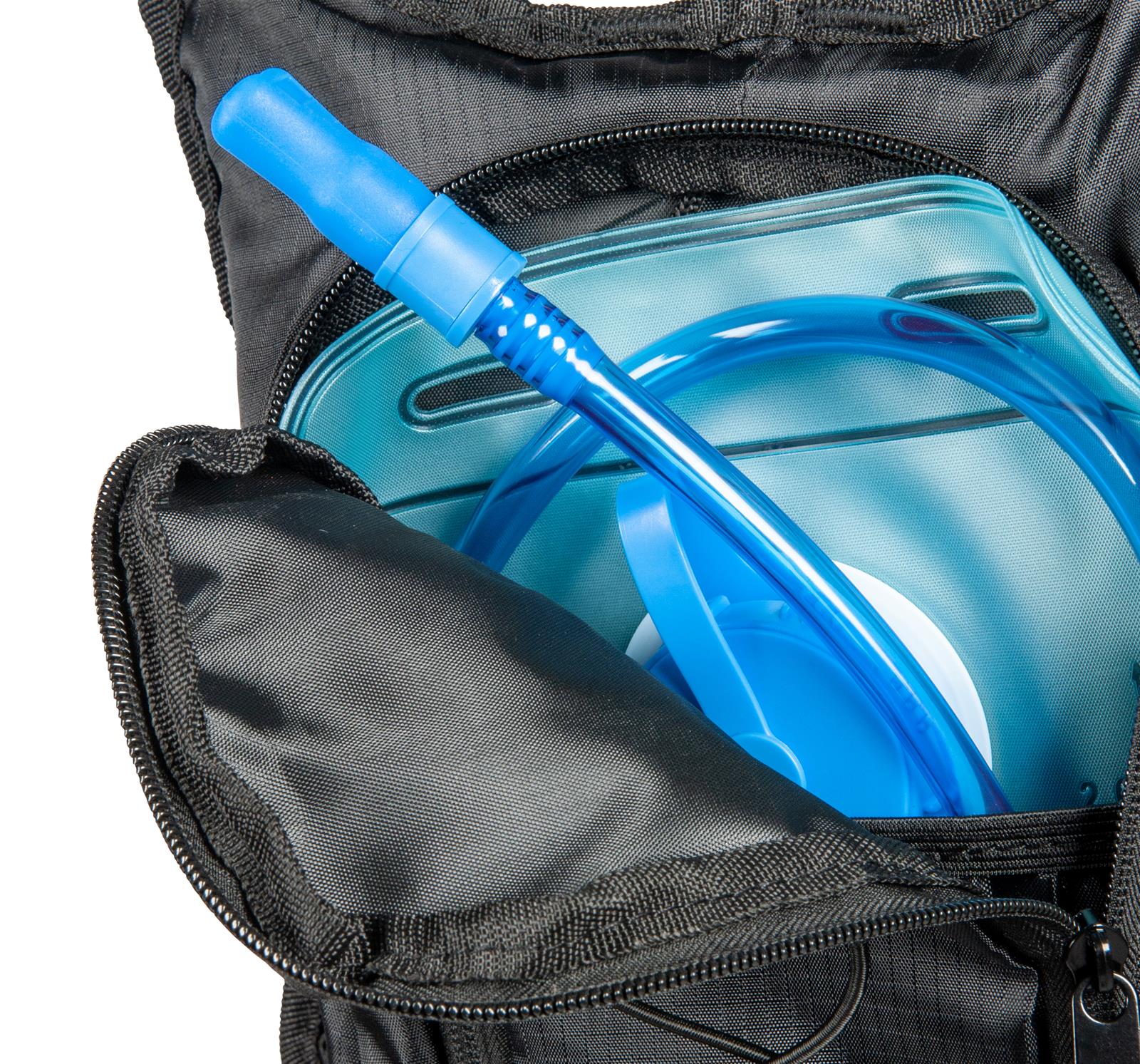 Summit Racing SUM-P38 Summit Racing™ Hydration Backpacks | Summit Racing