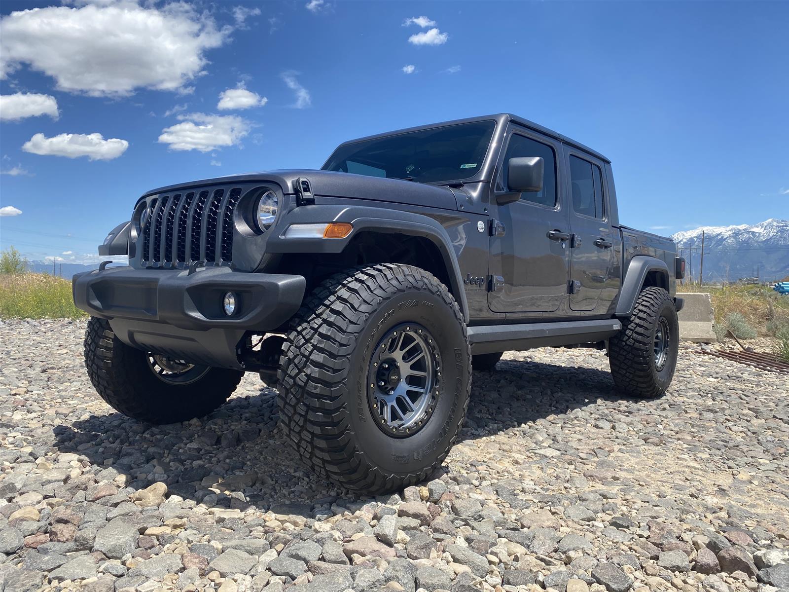 Tuff Country 42200 Tuff Country Leveling Kits | Summit Racing