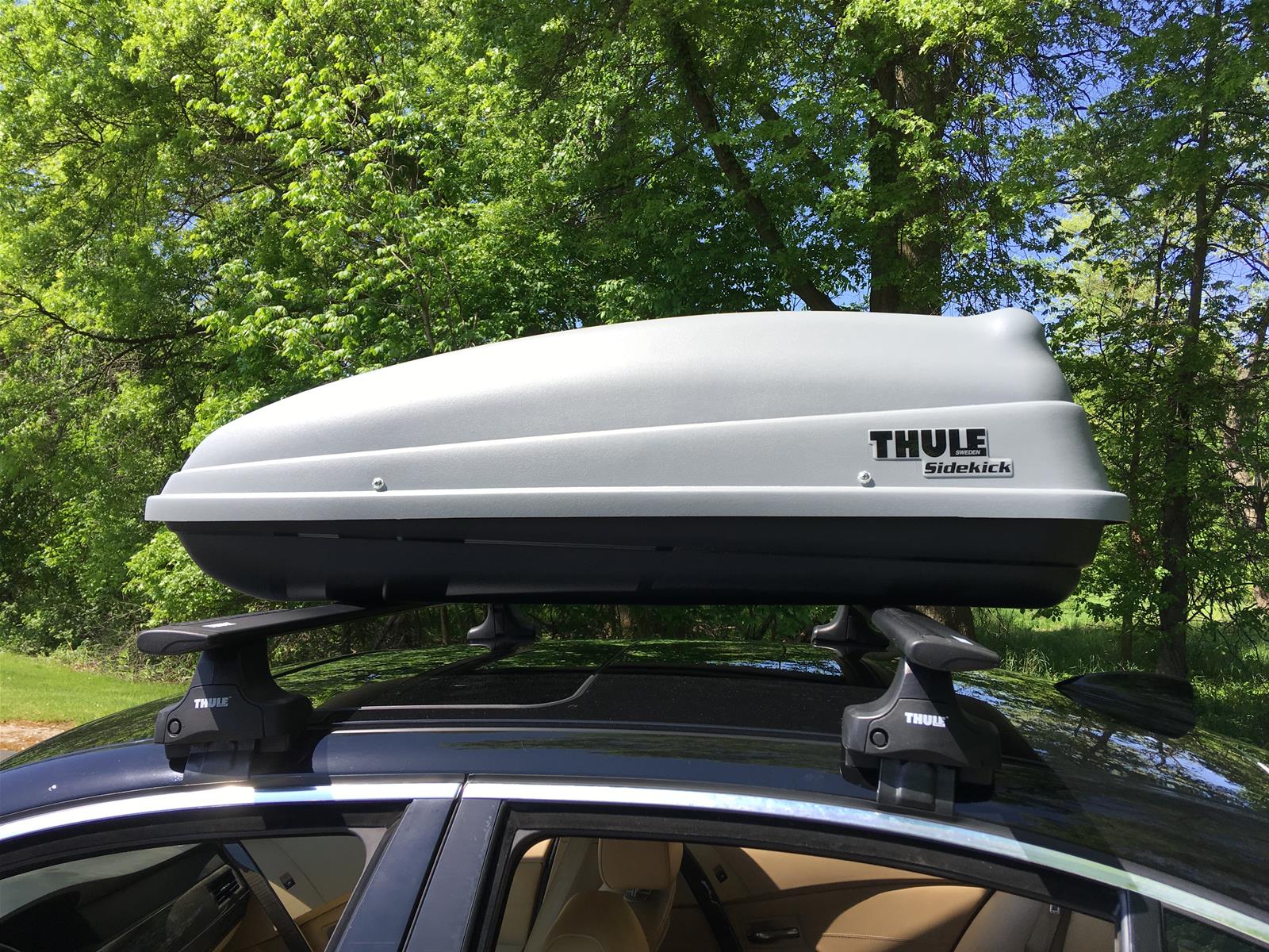 Thule 682 sidekick rooftop cargo box store